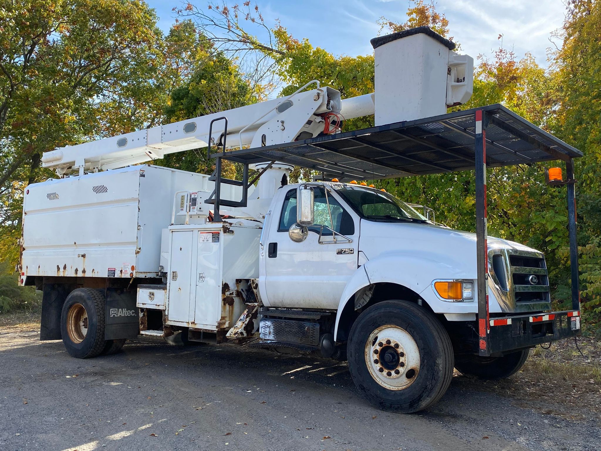 2011 Ford F750 Altec Elevator Forestry Bucket Truck - Platinum Truck and Equipment