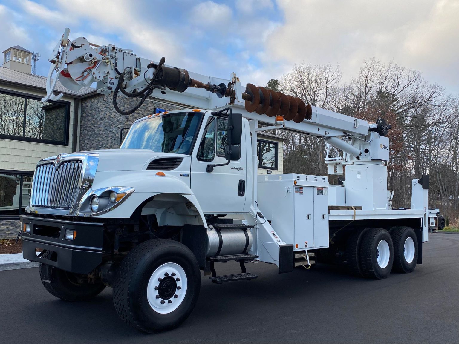 2009 International 7400 6x6 Altec Digger Derrick Truck - Platinum Truck ...