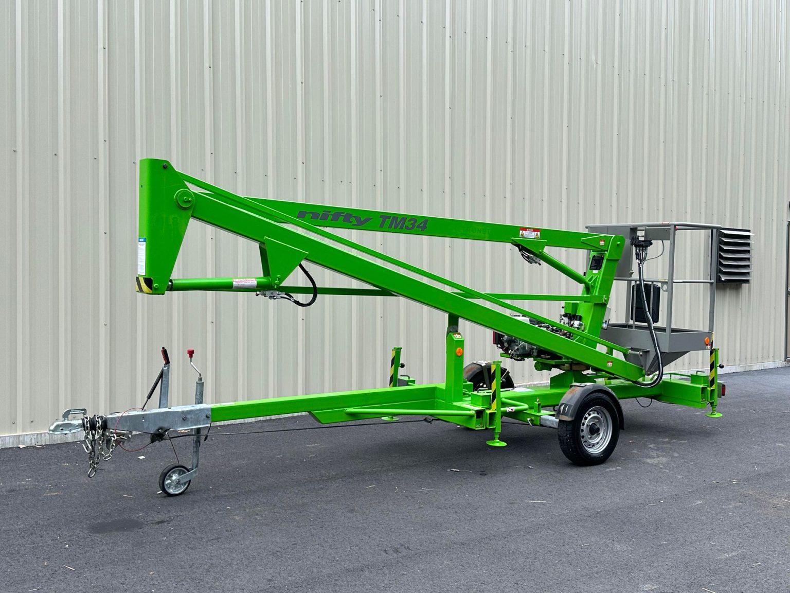 2019 Niftylift TM34MG Towable Man Lift - Platinum Truck and Equipment