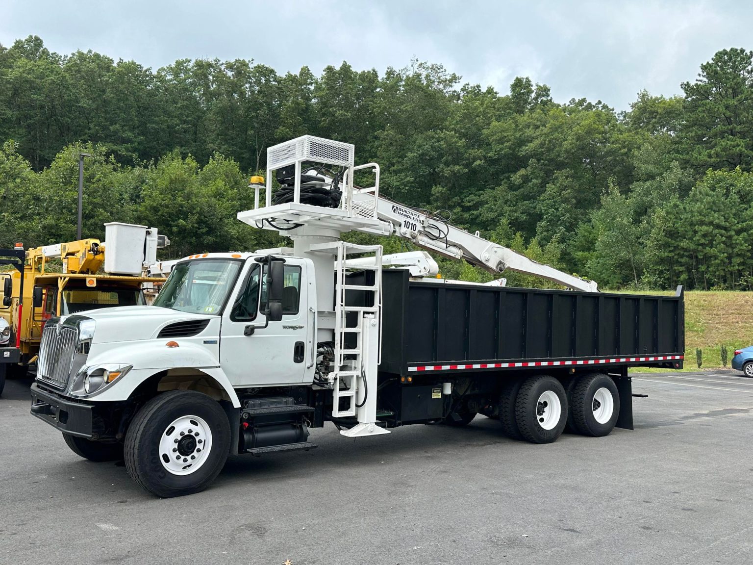 2009 International 7400 Built Rite 1010 Tandem Axle Grapple Truck ...