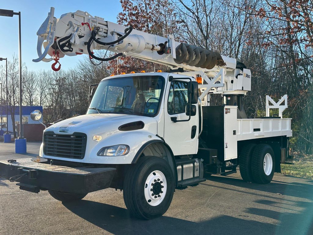 2014 Freightliner M2 4x4 Altec Digger Derrick Truck - Platinum Truck ...